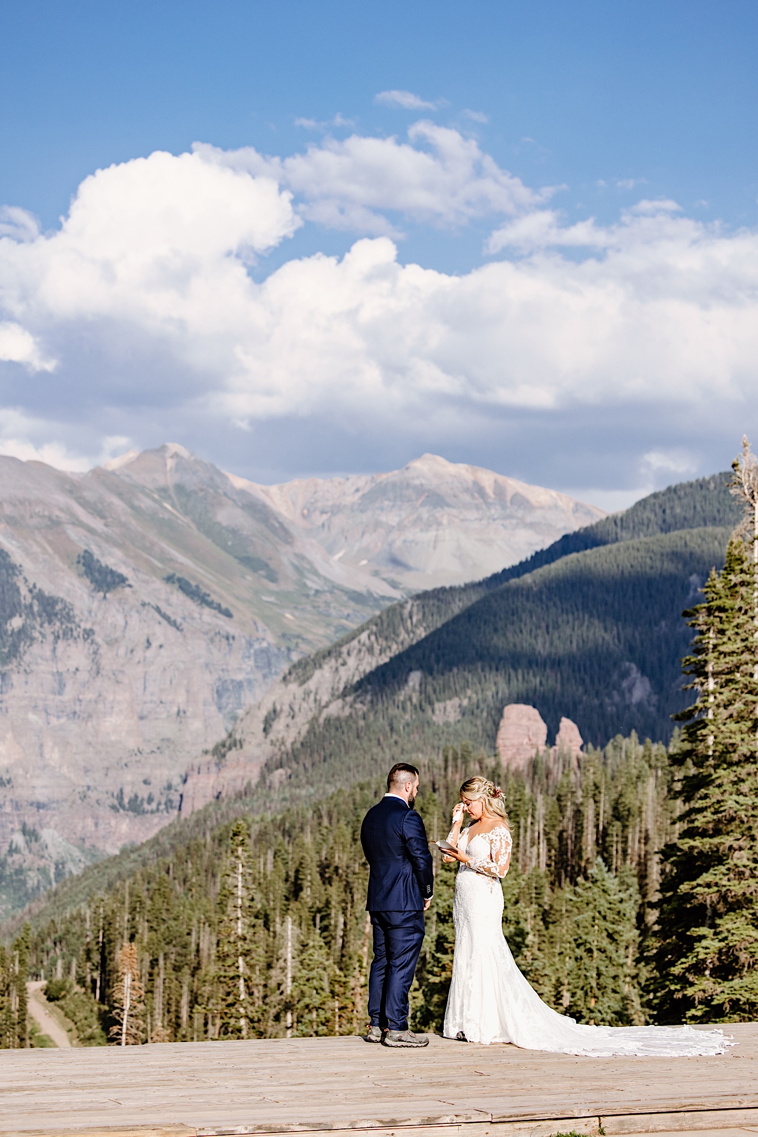 16 of My Favorite Intimate Wedding Venues with Views of the Colorado ...